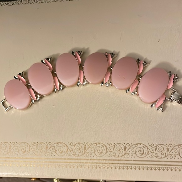 Vintage | Jewelry | Vintage Blush Pink Lucite Bracelet | Poshmark